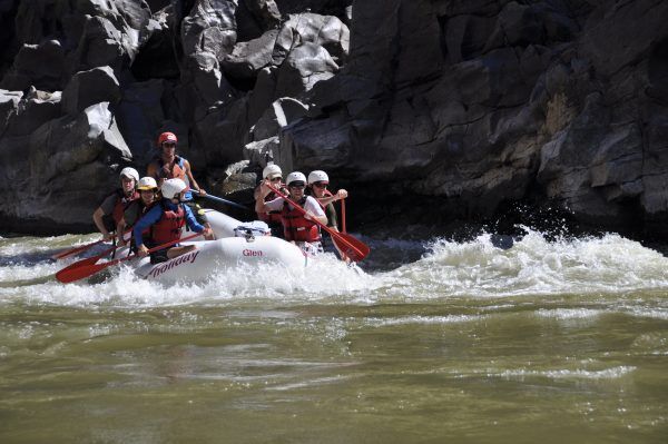 Ways to Raft Down A River | River Currents Rafting Blog